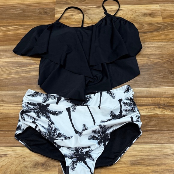 Swim | Black And White Palm Tree Swimsuit Super High Rise Flowy Top ...